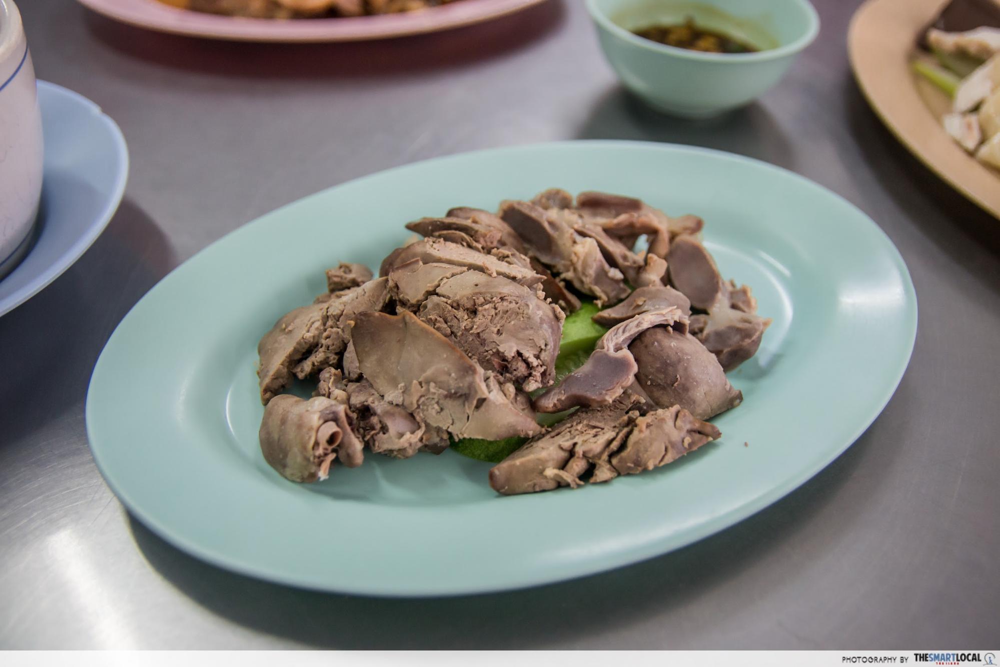 Go-Ang Pratunam - Bangkok's “Best” Chicken Rice That’s Open Till 2AM