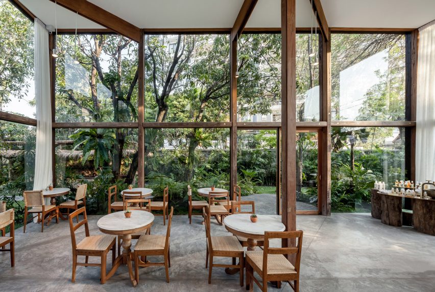 10 Garden-Themed Cafes In Bangkok To Escape The Concrete Jungle