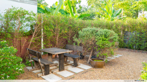 Hipstone Cafe Is A Cool Stone Age-Themed Cafe Near Bangkok