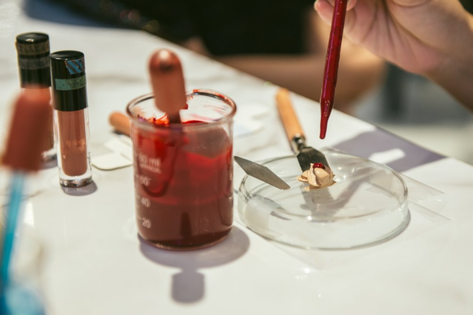 Central World Bangkok Has A Lip Lab With DIY Lipsticks