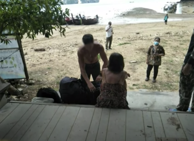 Russian Tourists Stranded In Krabi Seek Shelter By Living On A Cliff