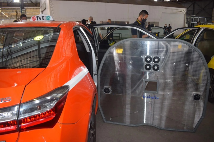 Thai Air Force Designs ‘Taxi Shield’ To Separate Passengers & Drivers
