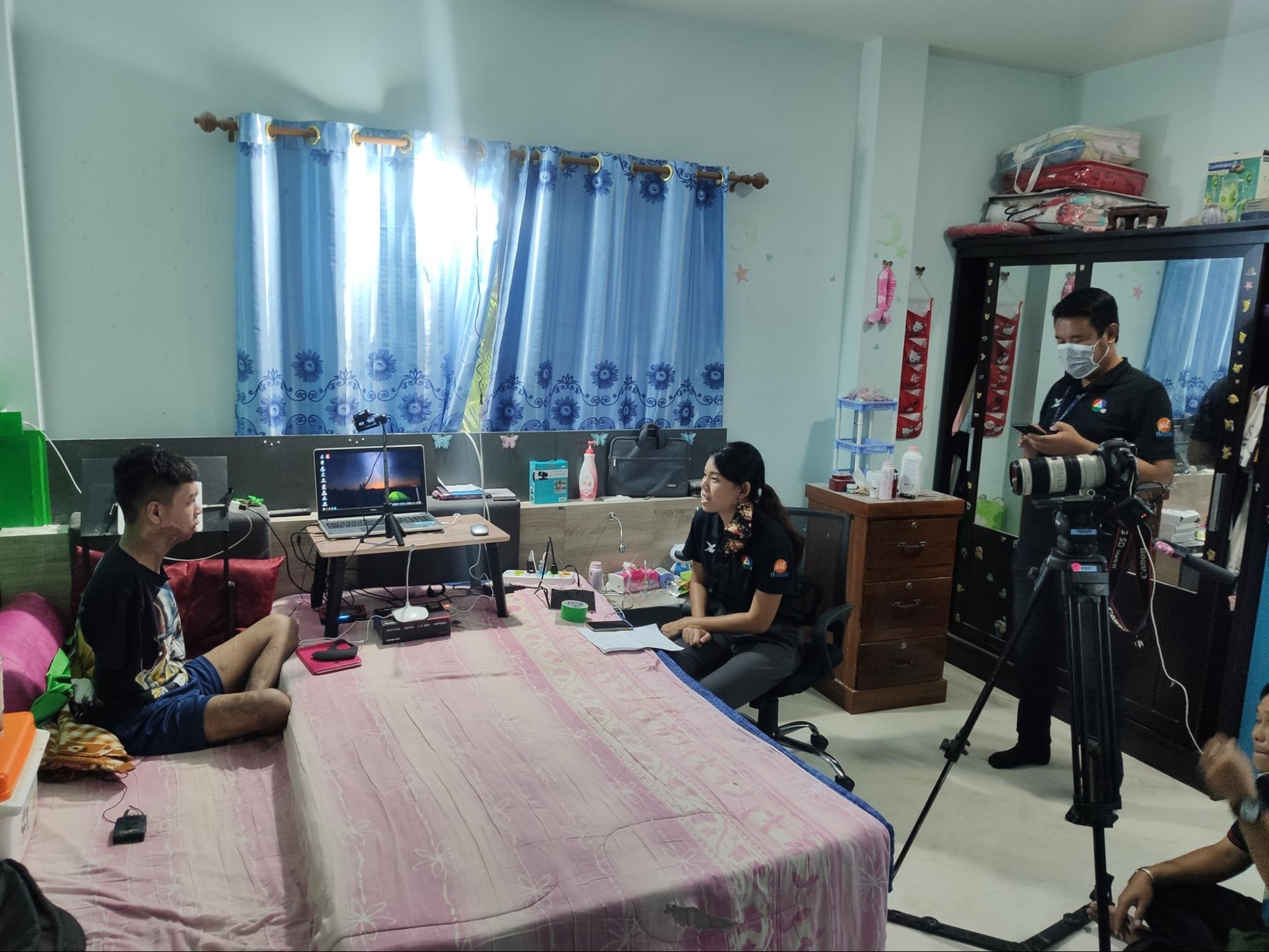 18-Year-Old Disabled Gamer Becomes Streamer And Tops Scoreboards