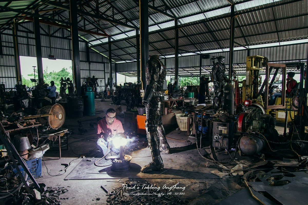 Ban Hun Lek, Ang Thong: Museum With Giant Movie Character Sculptures