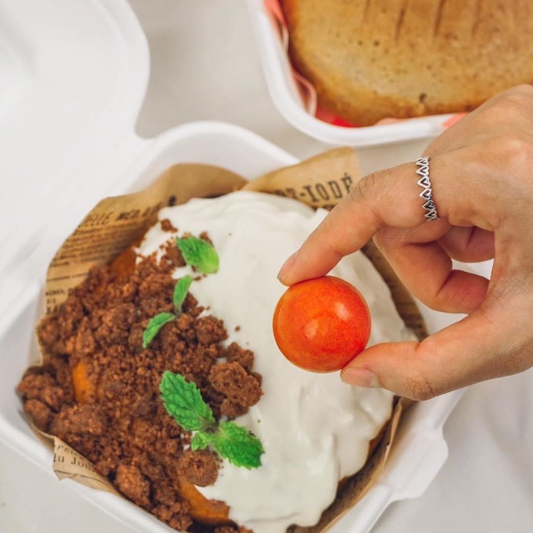 This Online Shop Has DIY Dessert That Looks Like Kaprao Khaidao