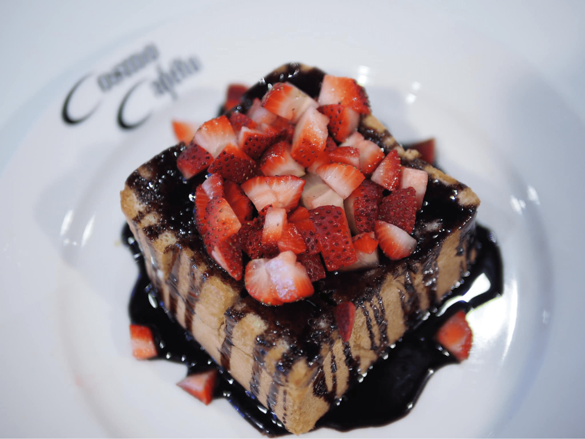 Chonburi Has Space Cafe With Astronaut Suits For Rocket Theme Photos