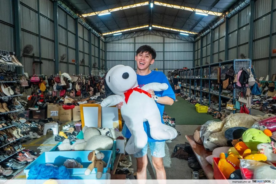 8 Cheap Second-hand Markets In Bangkok That Antique Lovers Must Visit