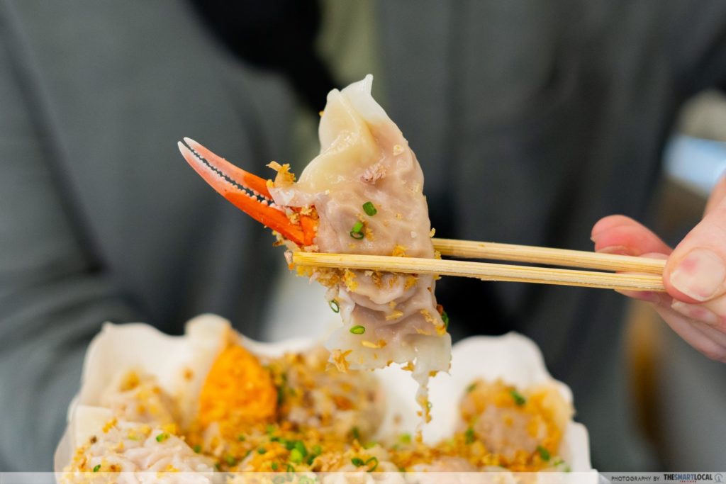 This Giant Wonton Stand Has Fillings Like Crab Claws And Sea Urchins