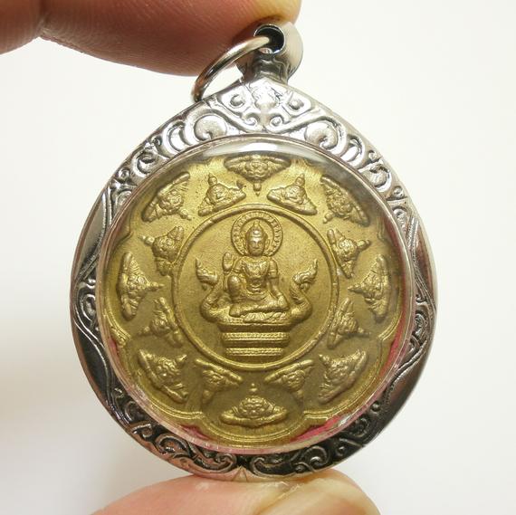 10 Types Of Buddha Amulets That Bring You More Chok