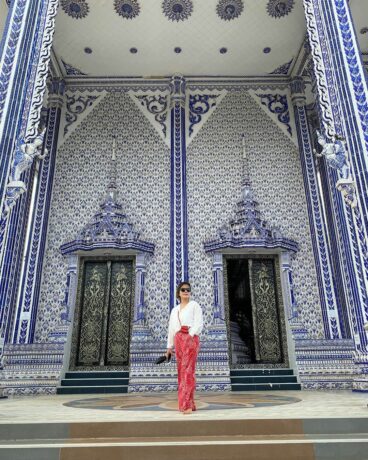 This Cobalt Blue Temple In Chanthaburi Looks Like A Porcelain Palace
