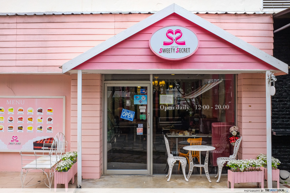 Sweety Secret Has An Unlimited Dessert Buffet With Drinks For Only ฿259