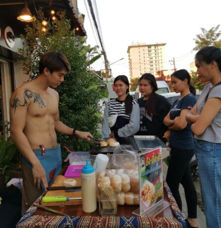 Thai Buff Bread Vendor Goes Viral, Netizens Wait For Grilled Buns