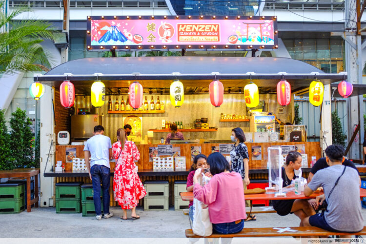 Jodd Fairs Is Bangkok's New Train Night Market With 600+ Food Vendors