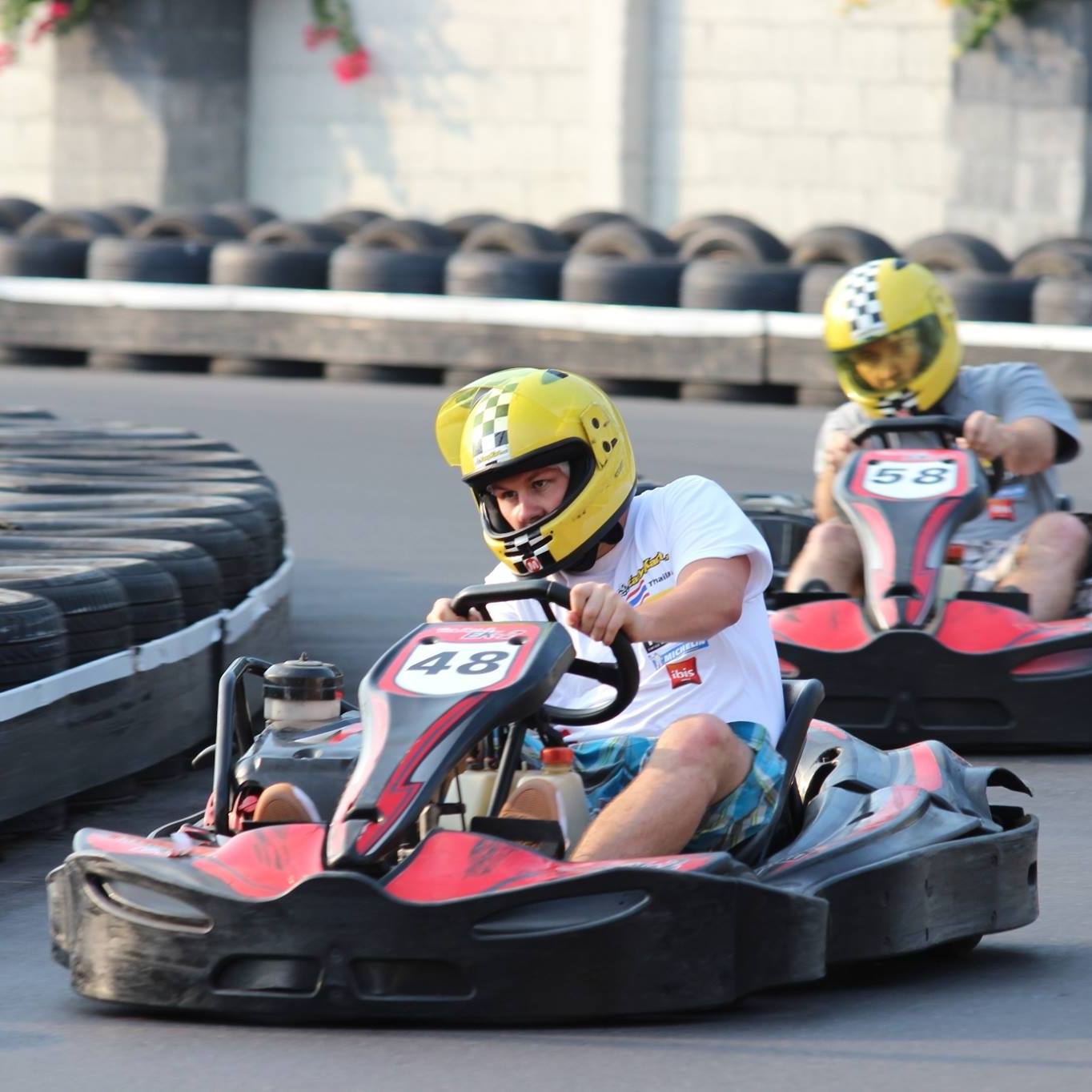 EasyKart Pattaya Has Go-Kart Races On An 800-Metre Track From ~$12