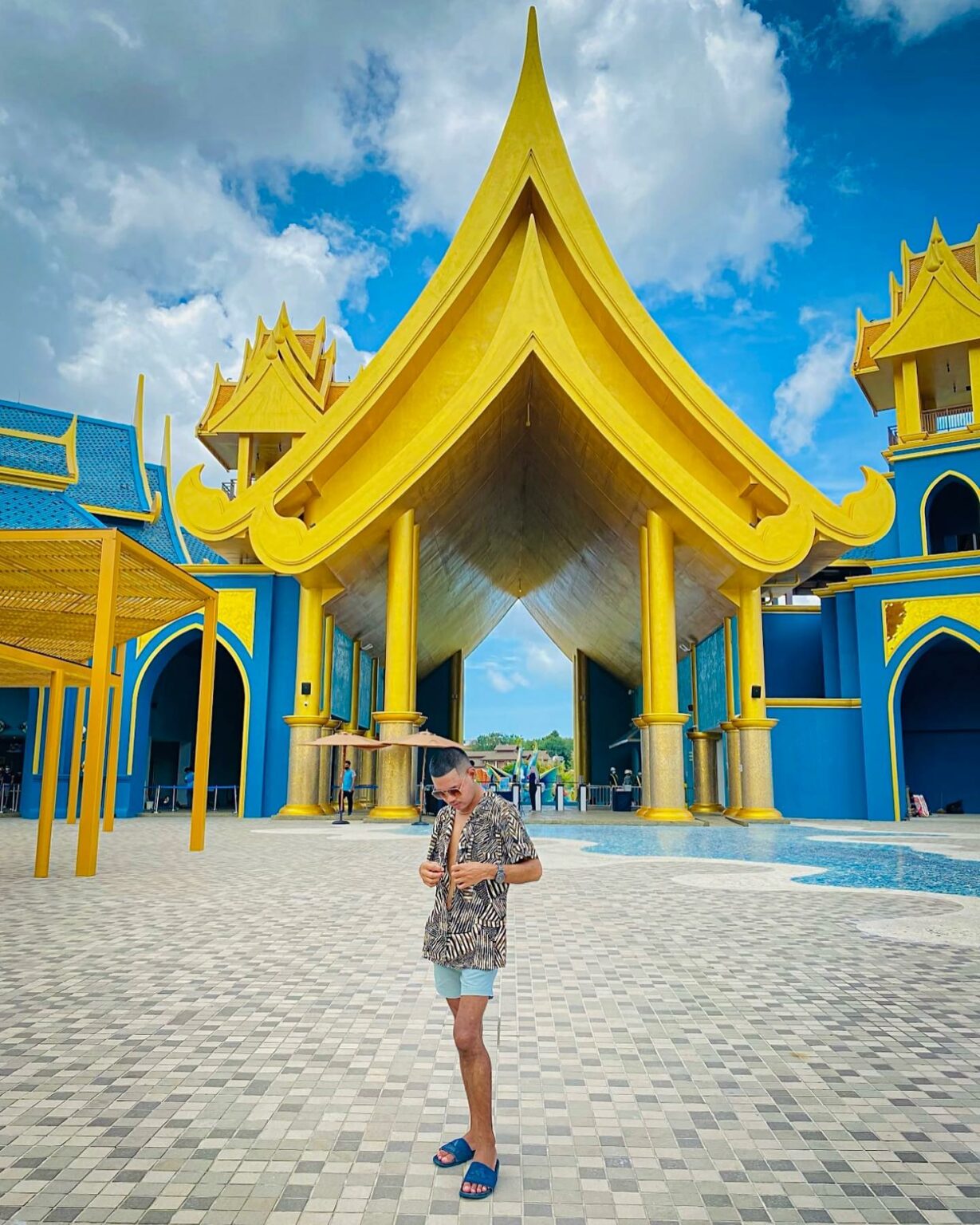 Andamanda Phuket: Water Park With Artificial Surfing Beach & 12 Slides