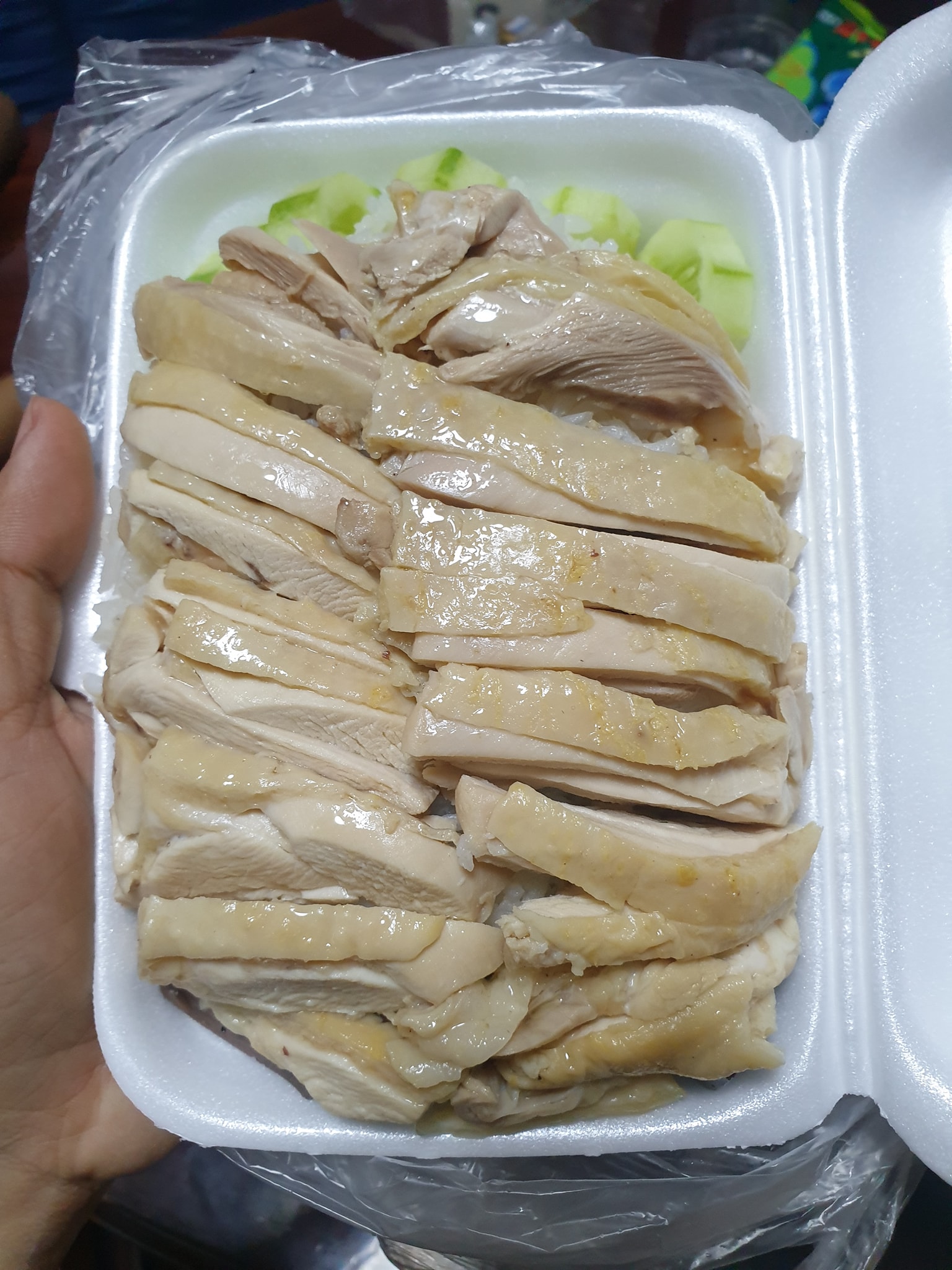 Thai Chicken Rice Shop Has Generous Portions