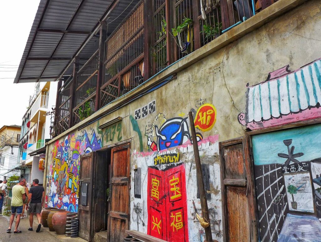 Talad Noi: BKK Historic Neighbourhood With Photogenic Street Art