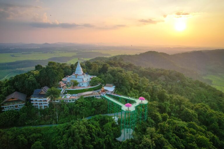 Chiang Rai Opens New Skywalk With 360° Views Of 3 Countries