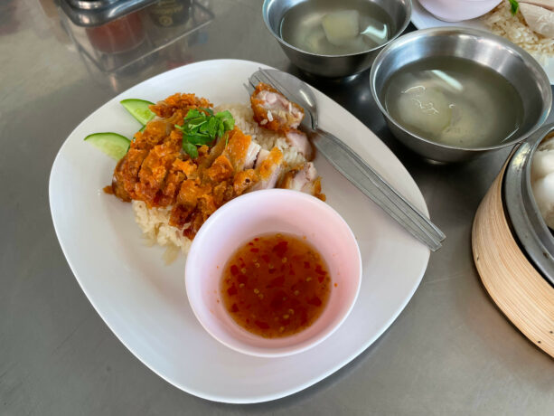 Watsana Chicken Rice, Bangkok Has Loyal Fans Despite Moving Thrice