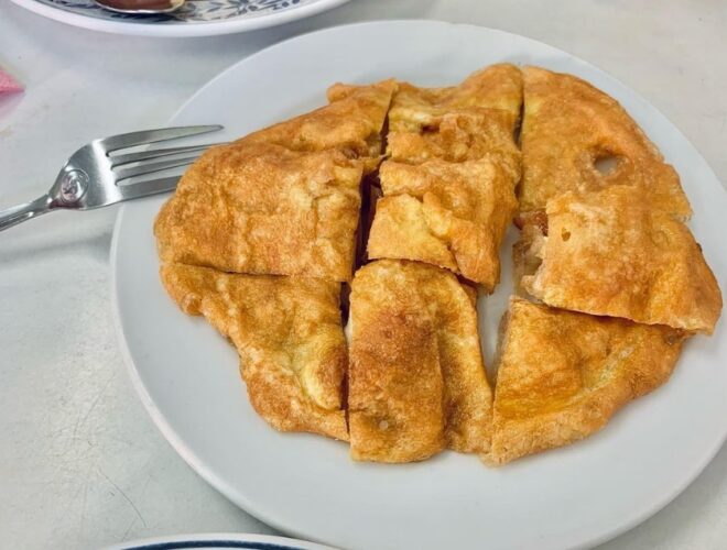 On Lok Yun Is A Thai-Style Western Breakfast Place Since 1933