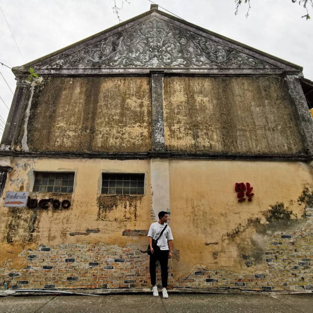 Yomjinda Road: Old-Timey Neighbourhood In Rayong With Retro Buildings