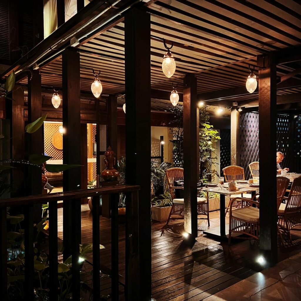 The Local Has Great Food In A Vintage Thai Building