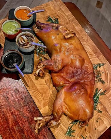 UNO MAS: High-rise Spanish Food With Mediterranean Vibes