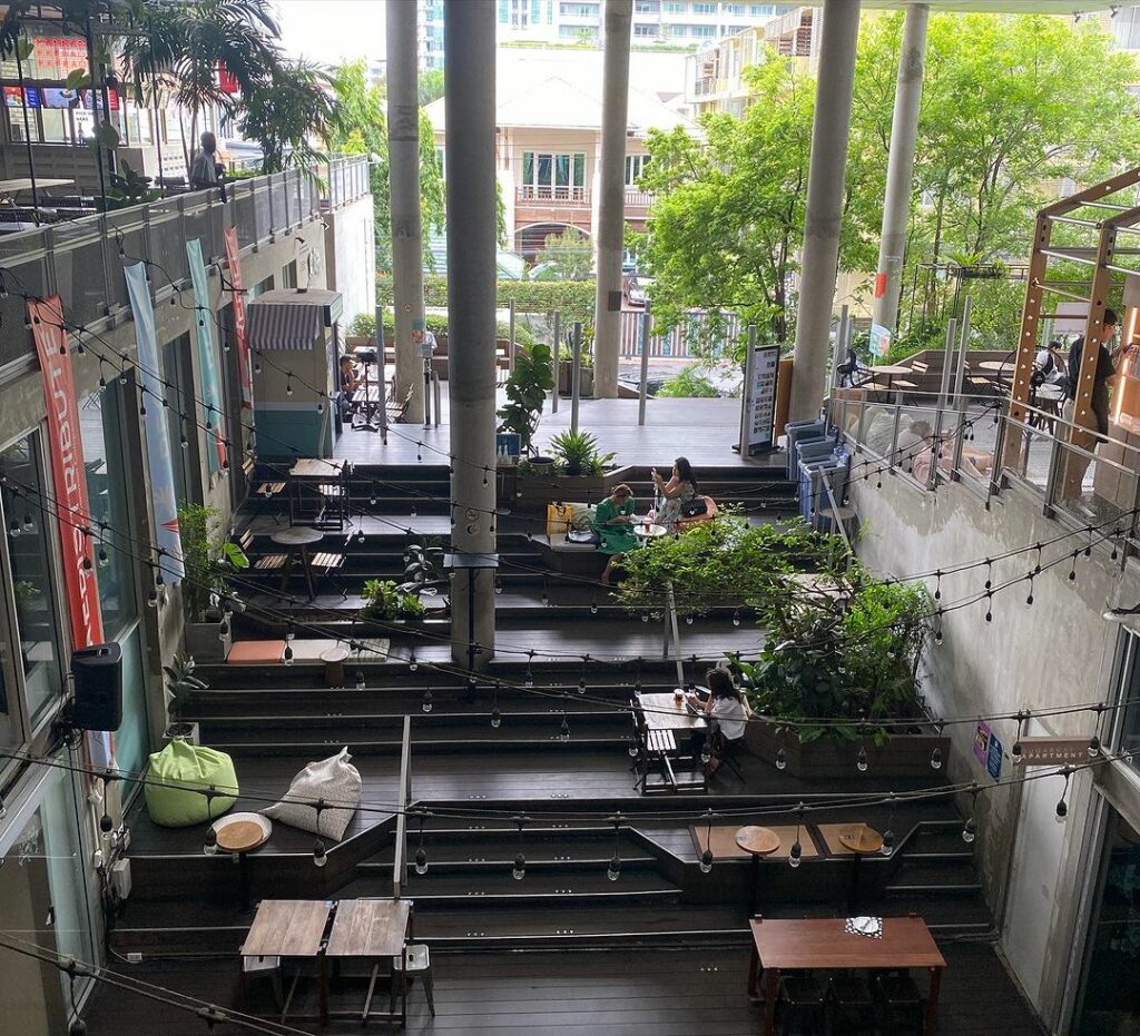 theCOMMONS: Community Mall Perfect For Hangouts In Thong Lo
