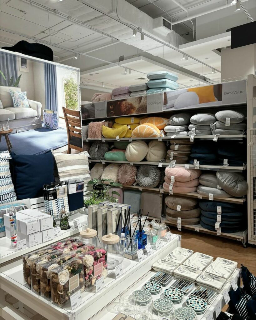 Nitori Thailand Opens At centralwOrld