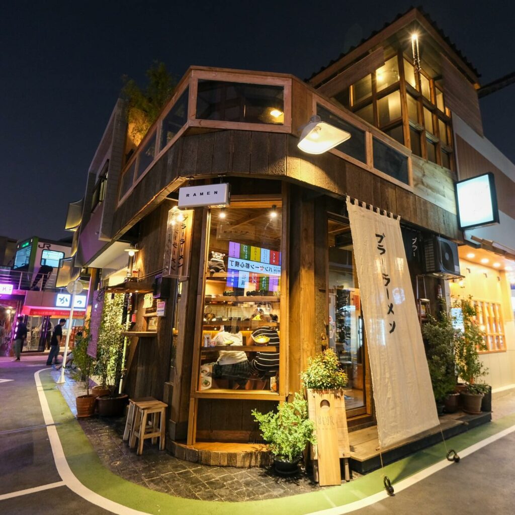 Bangsaen Toshin: A New Little Japanese Town In Bang Saen