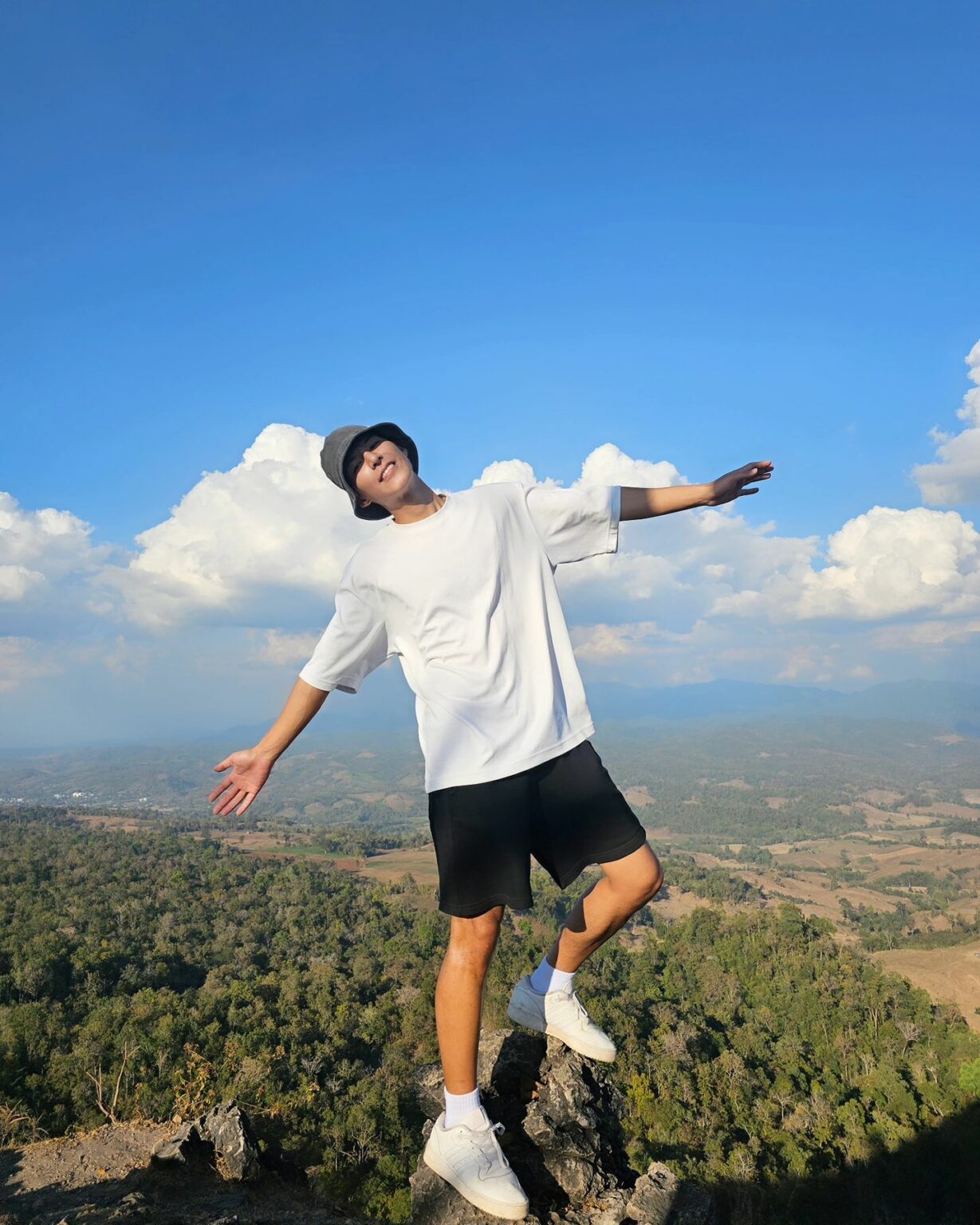 Facts About Korean YouTubers Jung & Cullen Hateberry