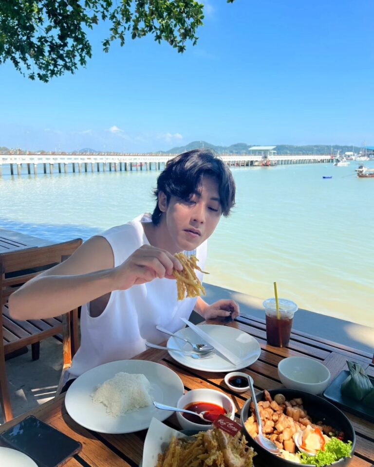 Facts About Korean YouTubers Jung & Cullen Hateberry